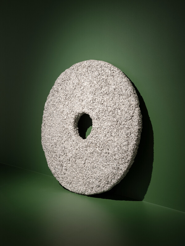 Nicholas Mangan: A World Undone | Memo